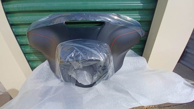 OEM Harley Davidson Street Glide Outer Fairing 57000383 for sale online ...