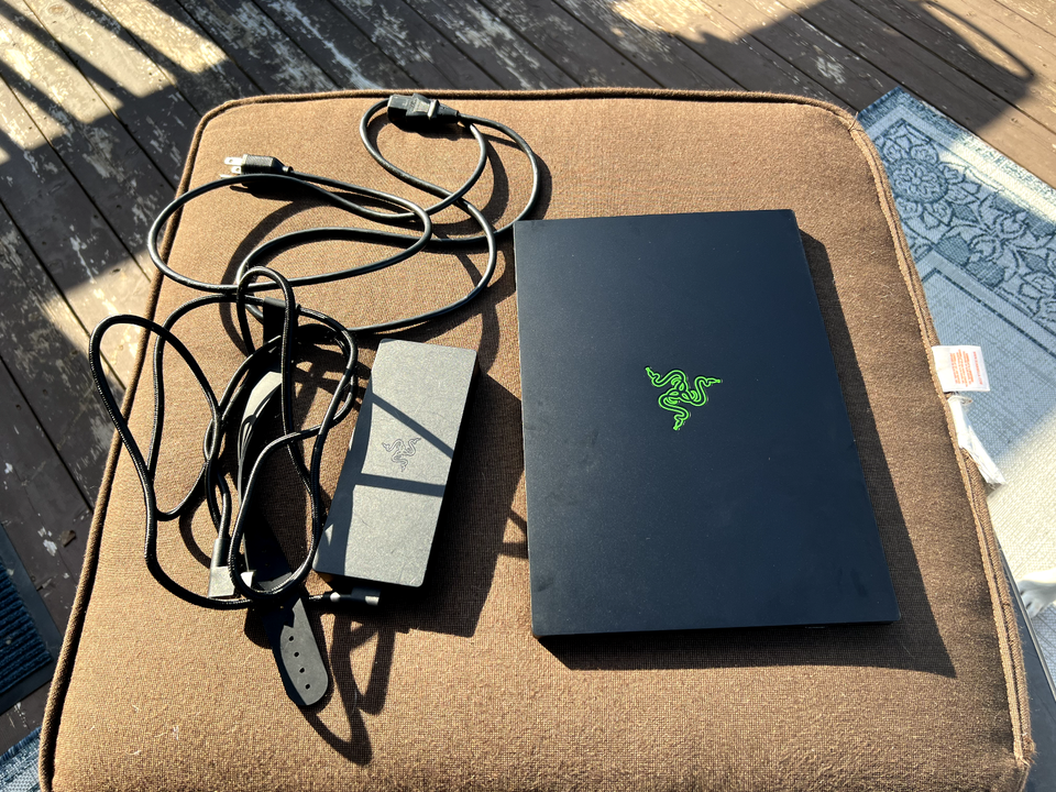 Razer Blade 14 Black 2K 2021 3.3 GHz Ryzen 9 5900HX 16GB 1TB RTX 3070 ...