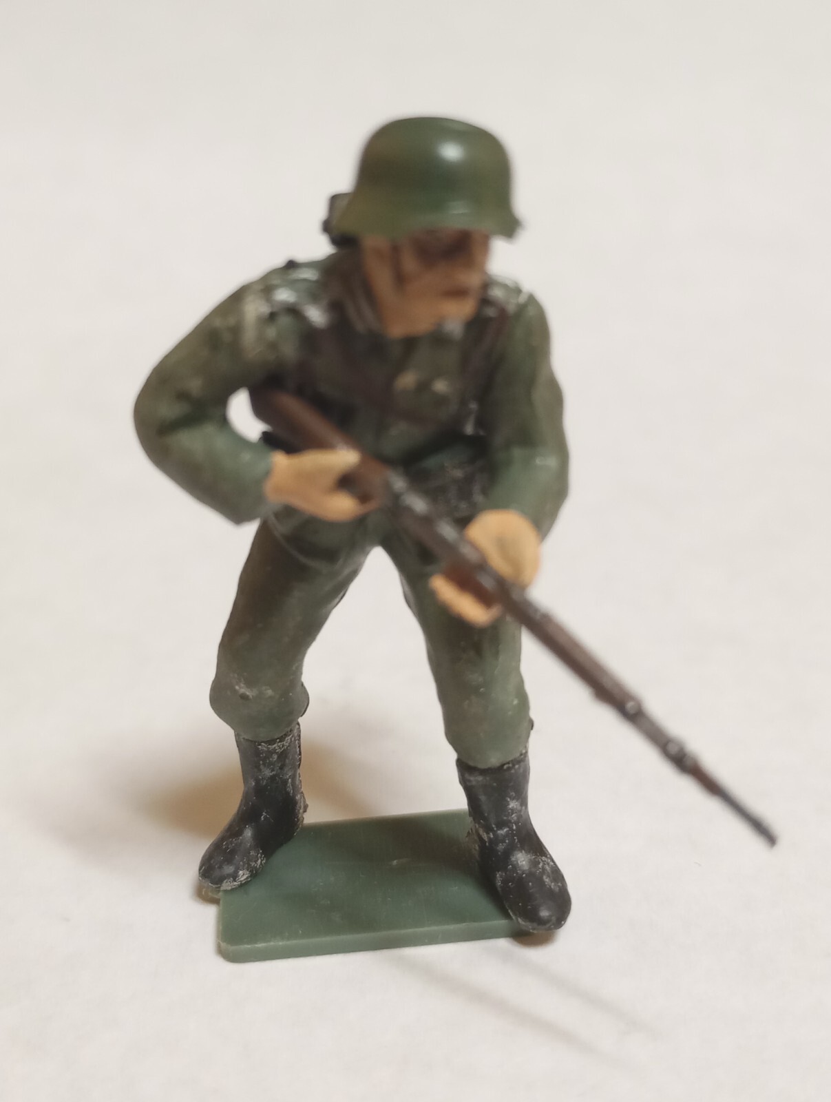 1/35 German Soldier figure. Assembled and Painted (S6) | eBay