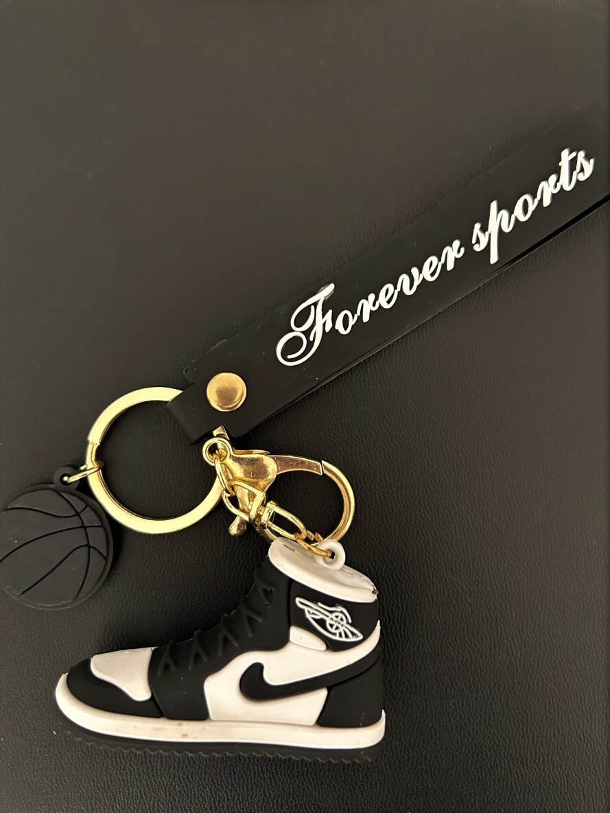 Jordan 1 Nike 3D Keyring Keychain 8 COLOURS 🟥🟧🟨🟩🟦🟪 Sneaker Style Gift ...