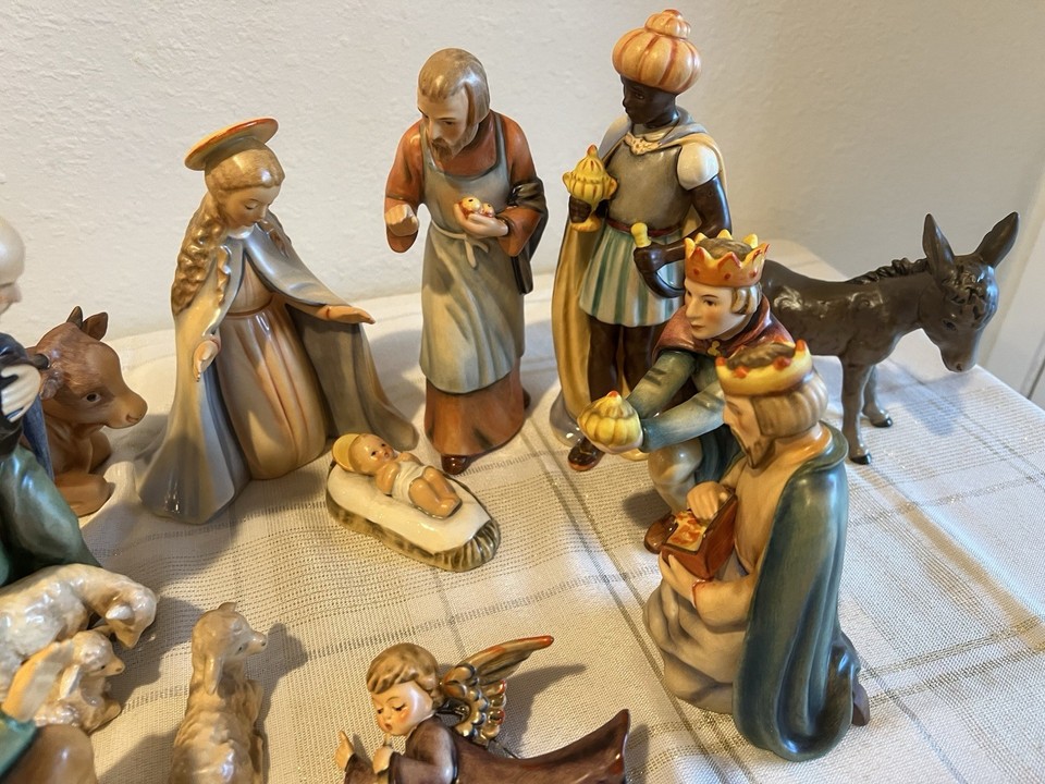 VTG 1951 Goebel/Hummel 12 Piece Nativity Set #214 Large 8” Scale W ...