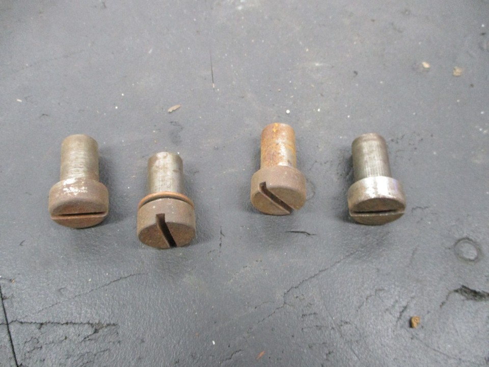 1939 Packard SU8 Valve Cover Retainer Nuts Slotted Set of (4) Only One ...