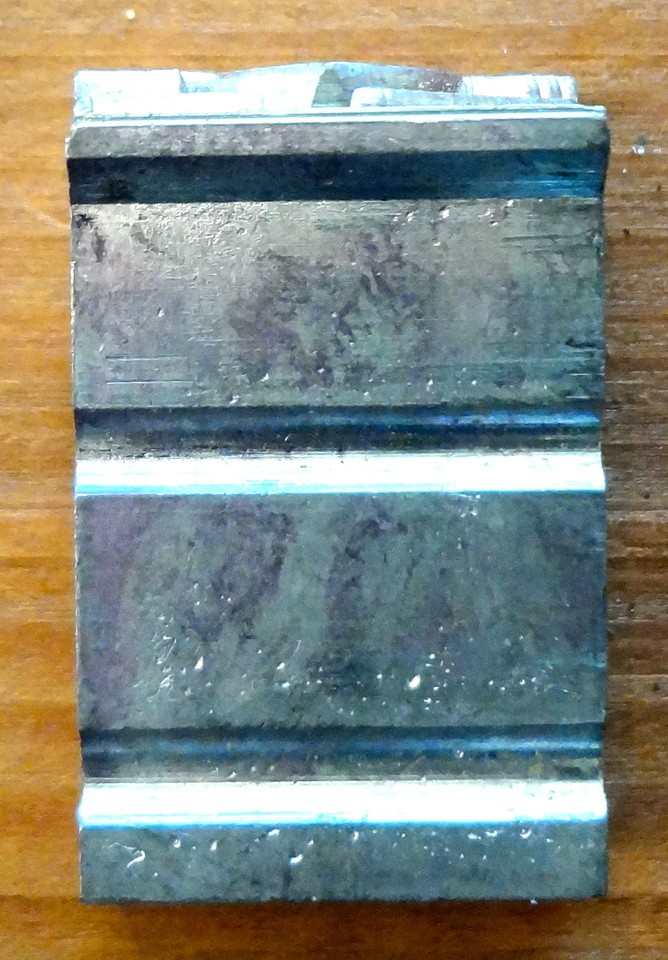 KINGSLEY HEART WITH ARROW....18 Point Die Body...For Hot Foil Stamping ...