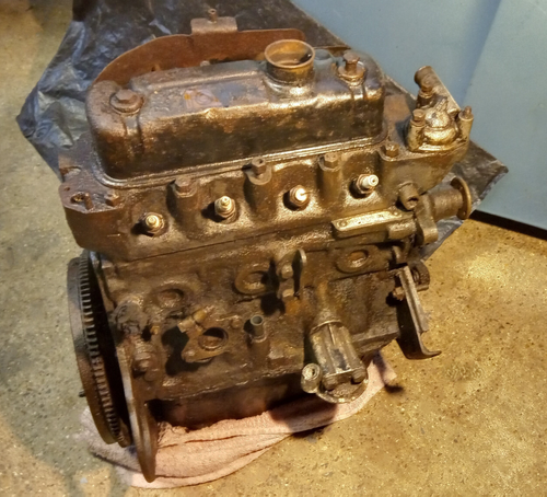Engine MG Midget. 1275cc British Leyland. November 1972 Midget L Reg ...