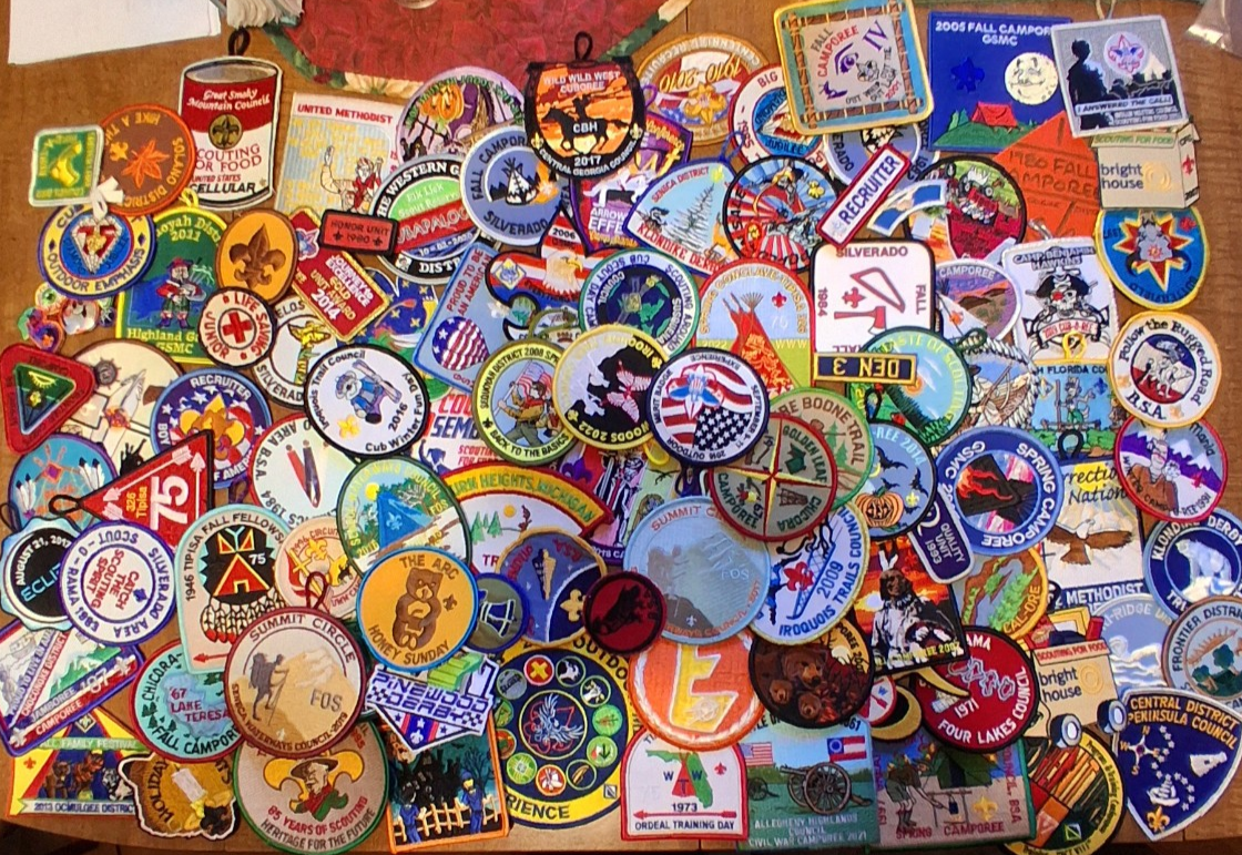 BSA Another NEW Mixed Lot of 100 different Scouting patches, 3 bags in ...