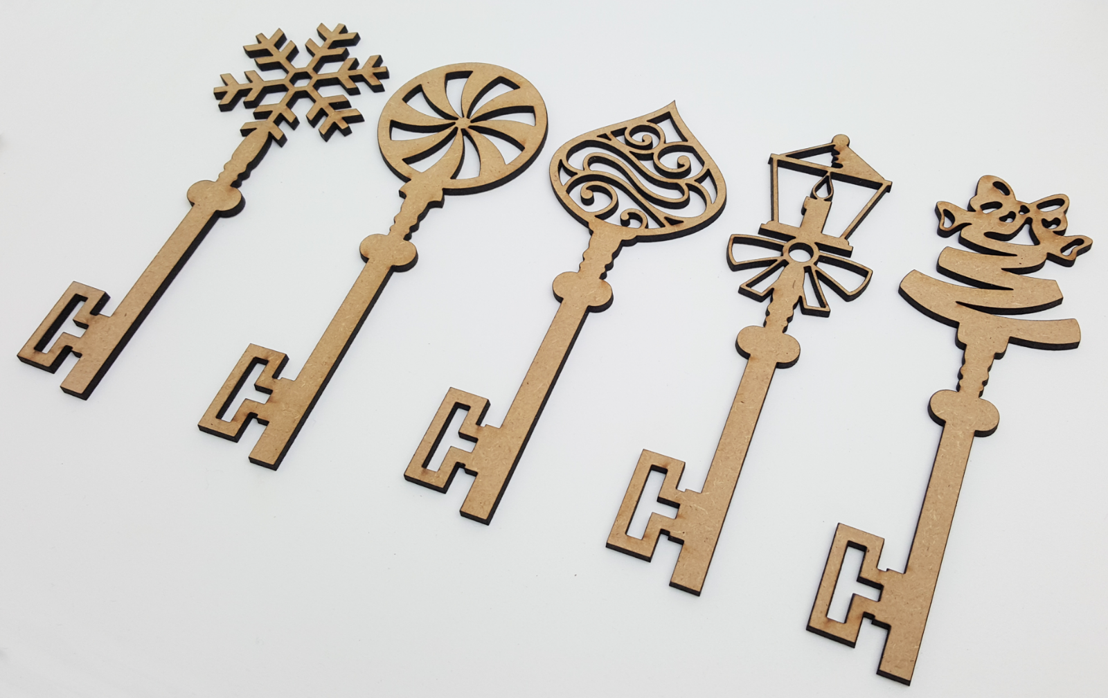 5x Wooden MDF Christmas Keys Tag Shapes Embellishments Decoration Craft ...
