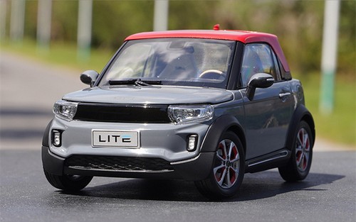 1/18 BAIC BJEV LITE afcfox Electric Diecast Car Model Toy Collection ...