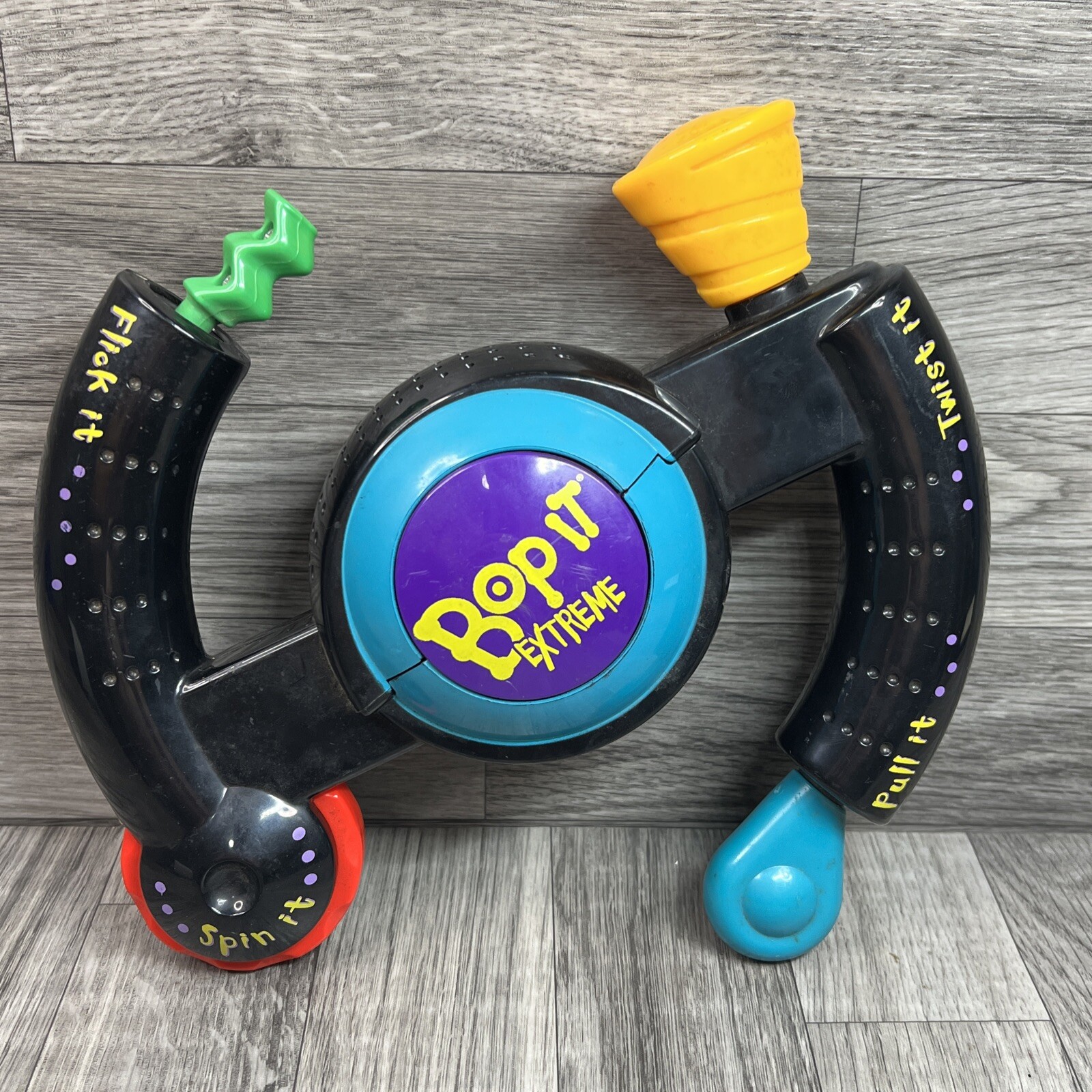 Vintage Hasbro Bop It Extreme Talking Handheld Interactive Game 1998 ...