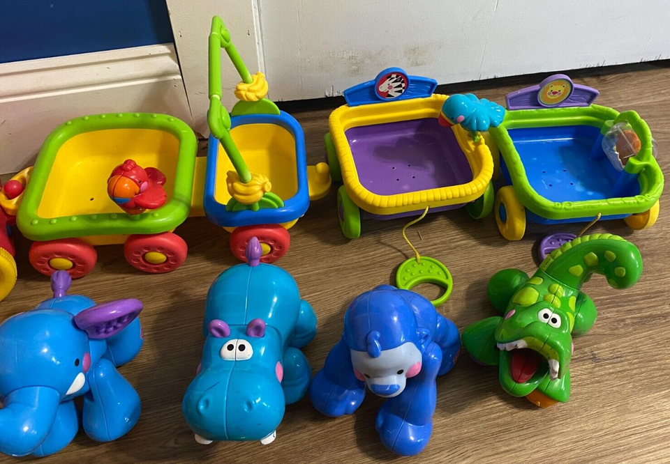 Fisher Price Amazing Animals Sing Go Choo Choo Train w Click Clack ...