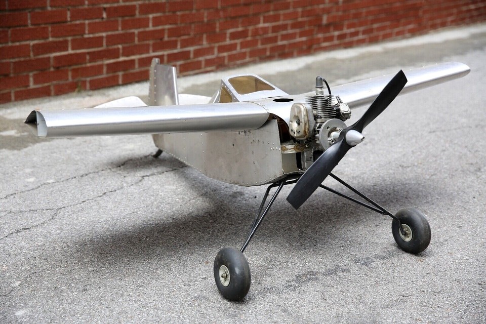 Vintage Control Line Model Airplane Gas Engine Aluminum Plane Tether ...