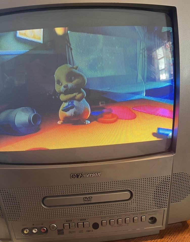 Vintage Emerson EWC13D4 13" CRT TV / DVD Combo Retro Gaming No Remote ...