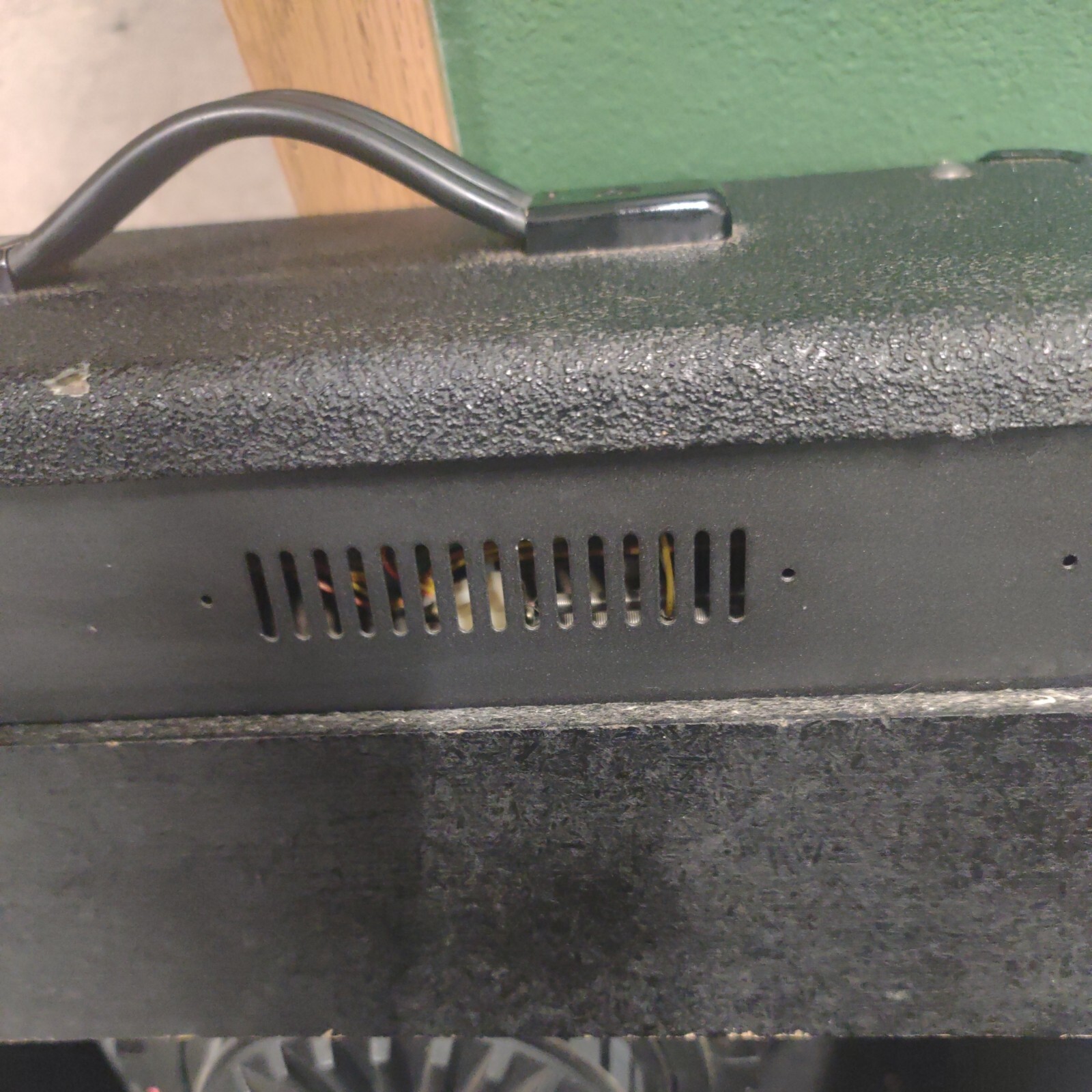 Vintage Roland Spirit Bass 30 Watt guitar Amplifier with Force 12-in ...