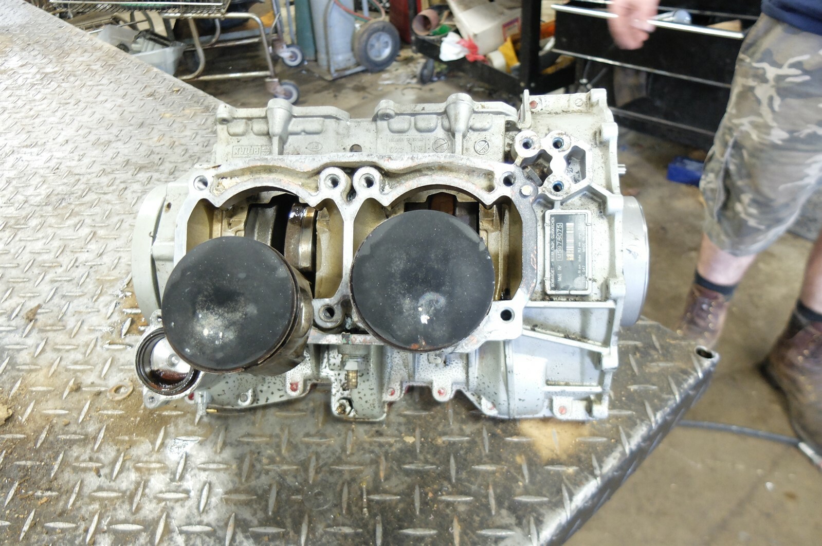 02 Sea-Doo GTI 947 951 Jet Ski engine motor bottom end crank shaft ...