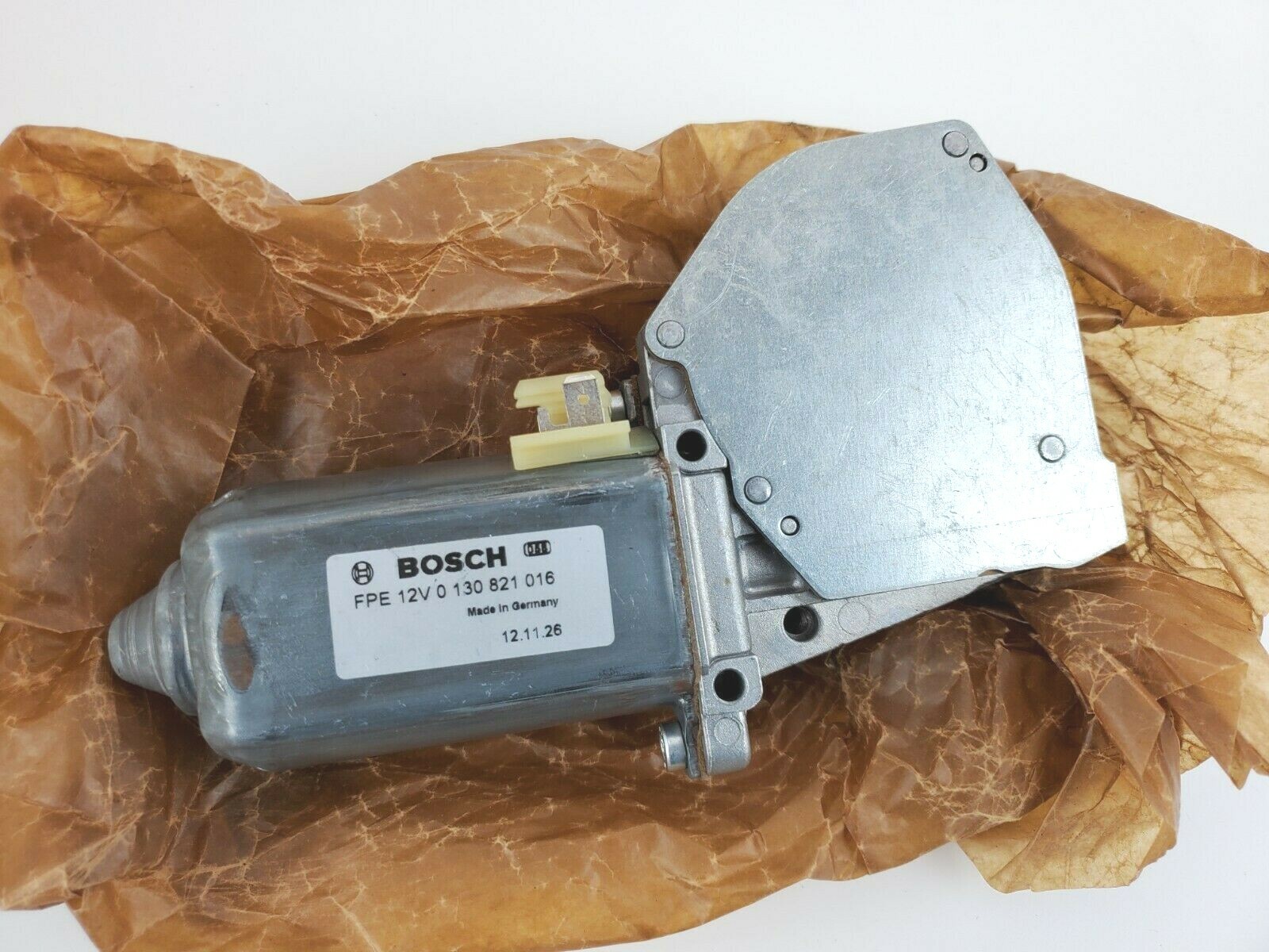 NOS Bosch Window Motor RF Passenger Mercedes W123 W126 R107 8 Tooth ...