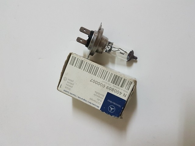 OEM Genuine MERCEDES BENZ Headlight Bulb Halogen H7 400809000007 for ...