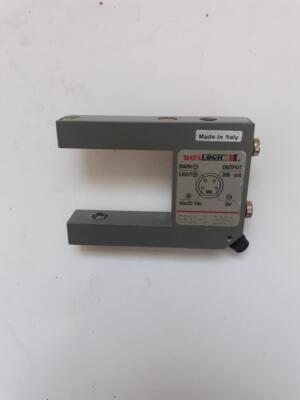 DataLogic SR31-0 - Photoelectric Slot Label Sensor, Dark/Light, Input ...
