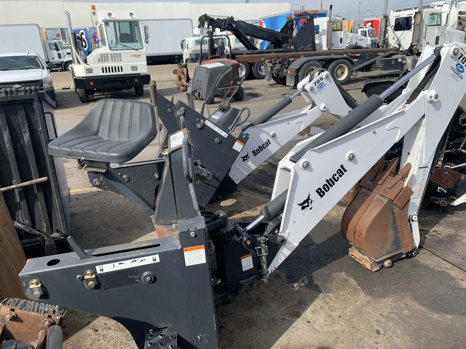 Bobcat 709 Backhoe, Skidsteer Attachment, Quick Attach | eBay