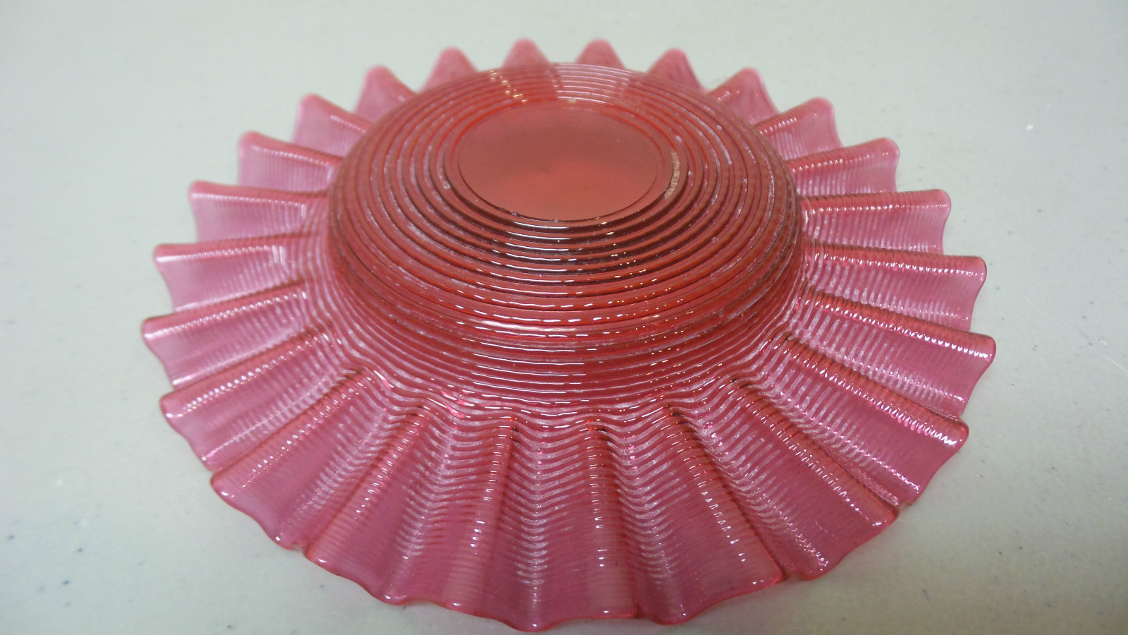 STEVENS & WILLIAMS CRANBERRY THREADED ART GLASS FINGER BOWL & UNDER ...