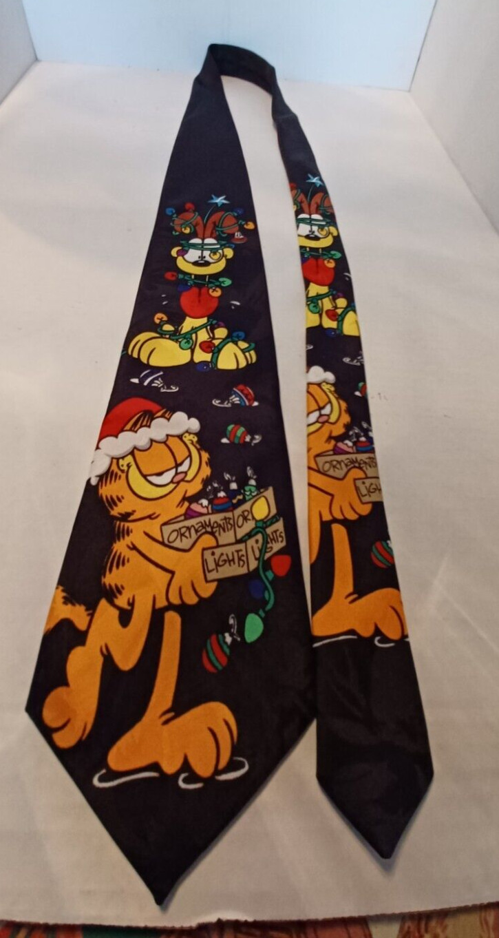 GARFIELD & ODIE PAWS ADDICTION CHRISTMAS TIE - Gem