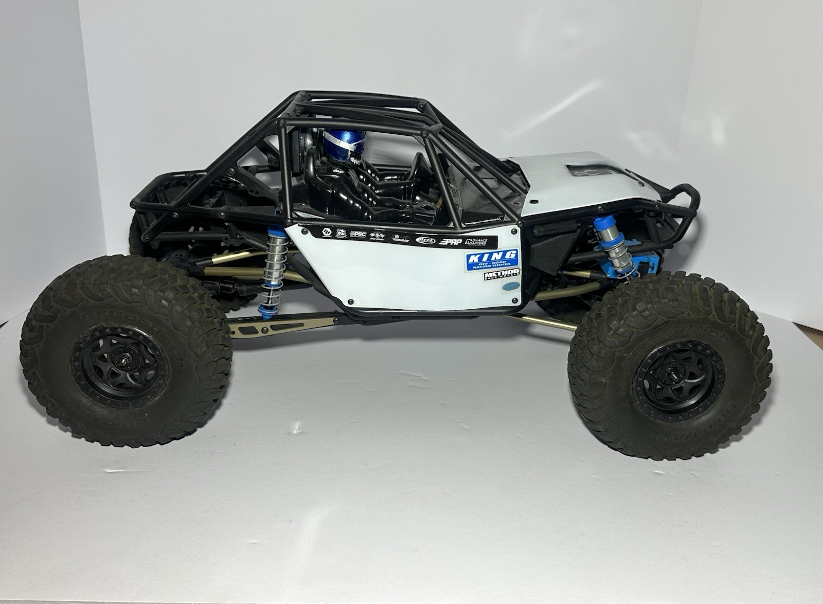 Axial Bomber RR10 1/10 Rock Racer – Rolling Chassis – Kit Version ...