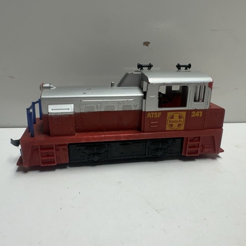 TYCO Santa Fe ATSF 241 Diesel Switcher Locomotive, HO Scale. Untested ...