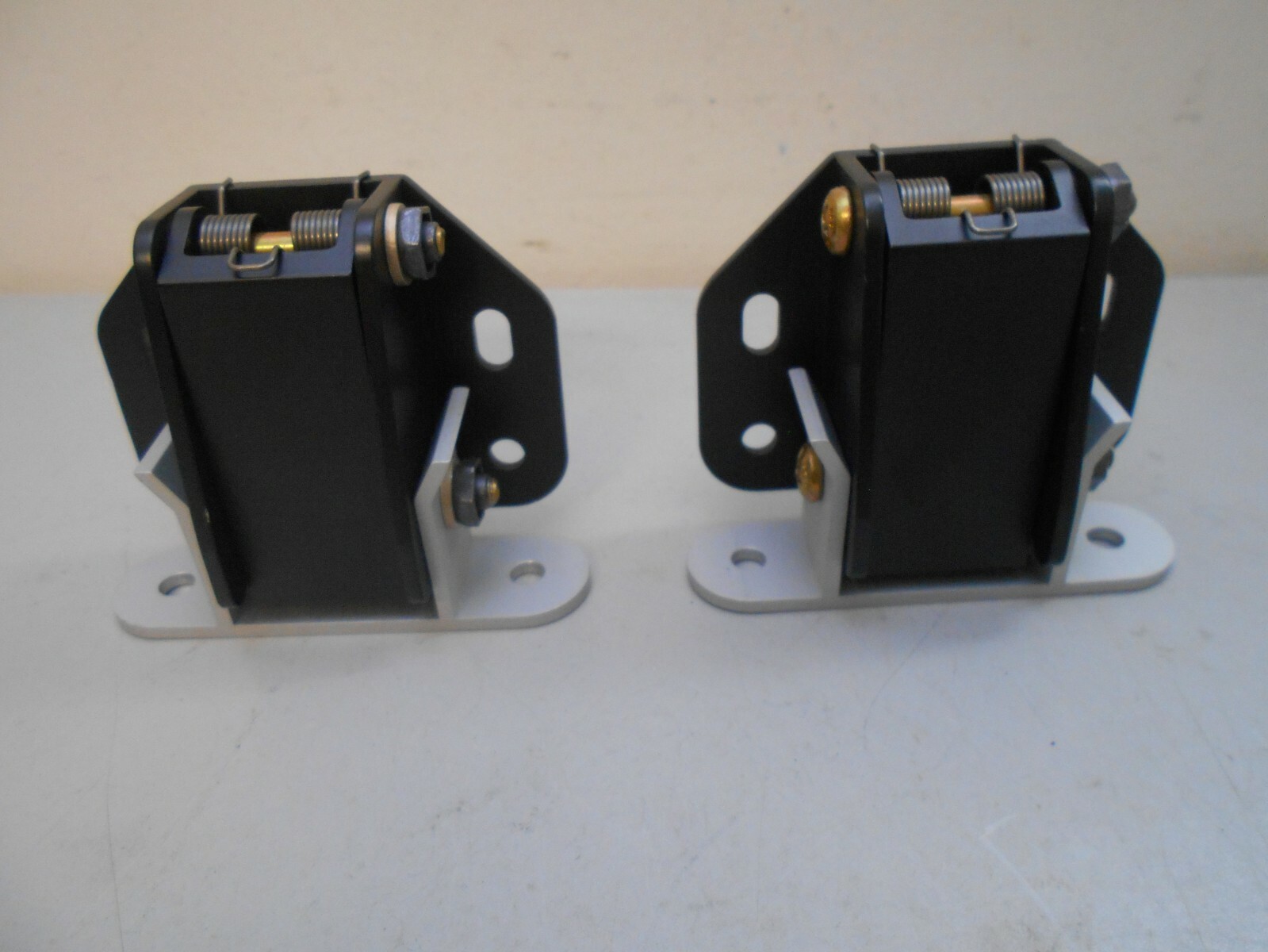 Harper Ceiling Panel CREDIT CARD LATCH ASSEMBLY H3-1668-4 Lot of 2 | eBay