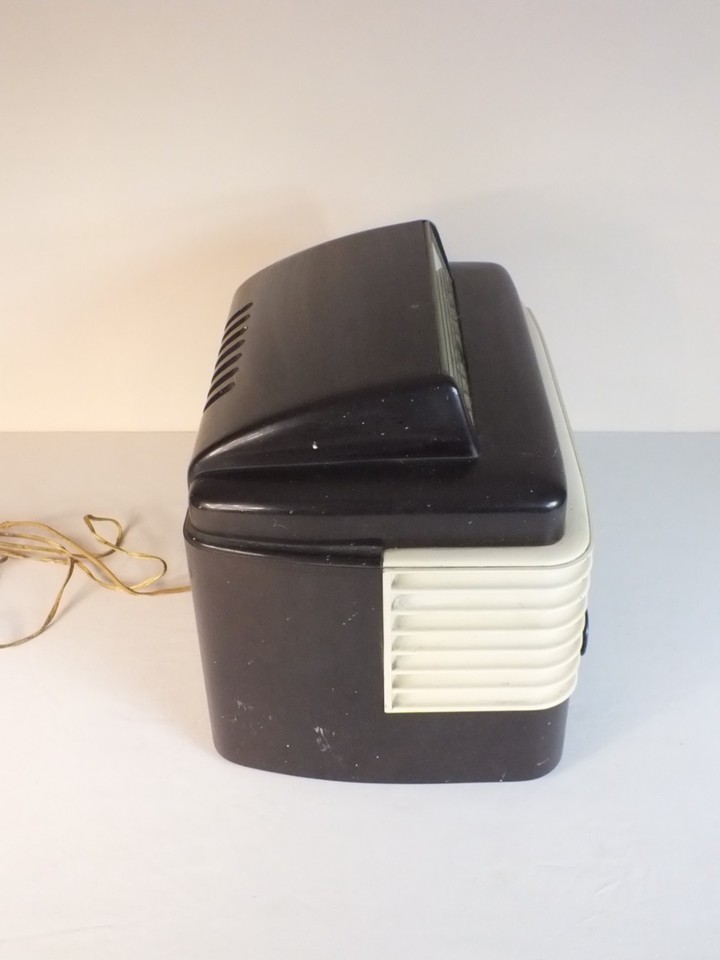 Vintage Ultra Electric Ltd No T491 Bakelite Valve Radio - Lights Up But ...