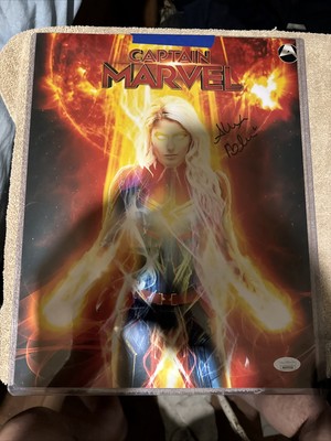 Alexa Bliss JSA CERTIFIED AUTOGRAPH (CAPTAIN MARVEL) METALLIC VERY NICE ...