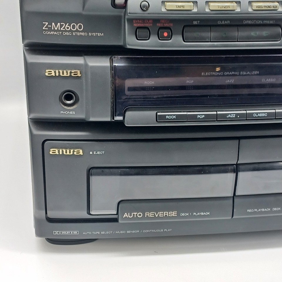 Aiwa Z-M2600 Compact Disc Stereo System Super T Bass SPARES OR REPAIR ...