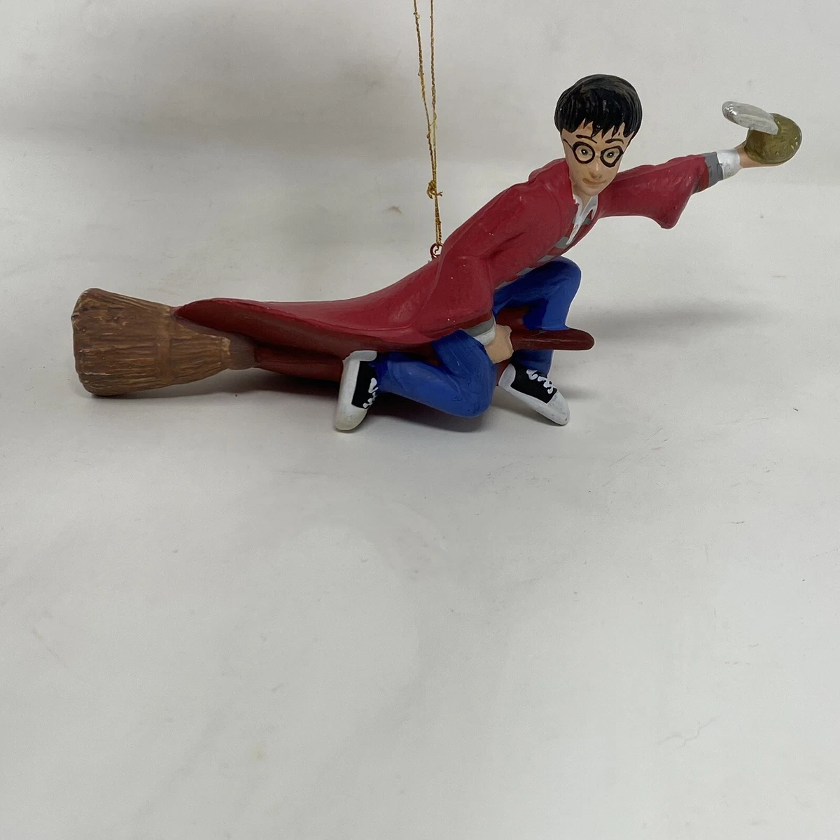 Harry Potter Catching Golden Snitch