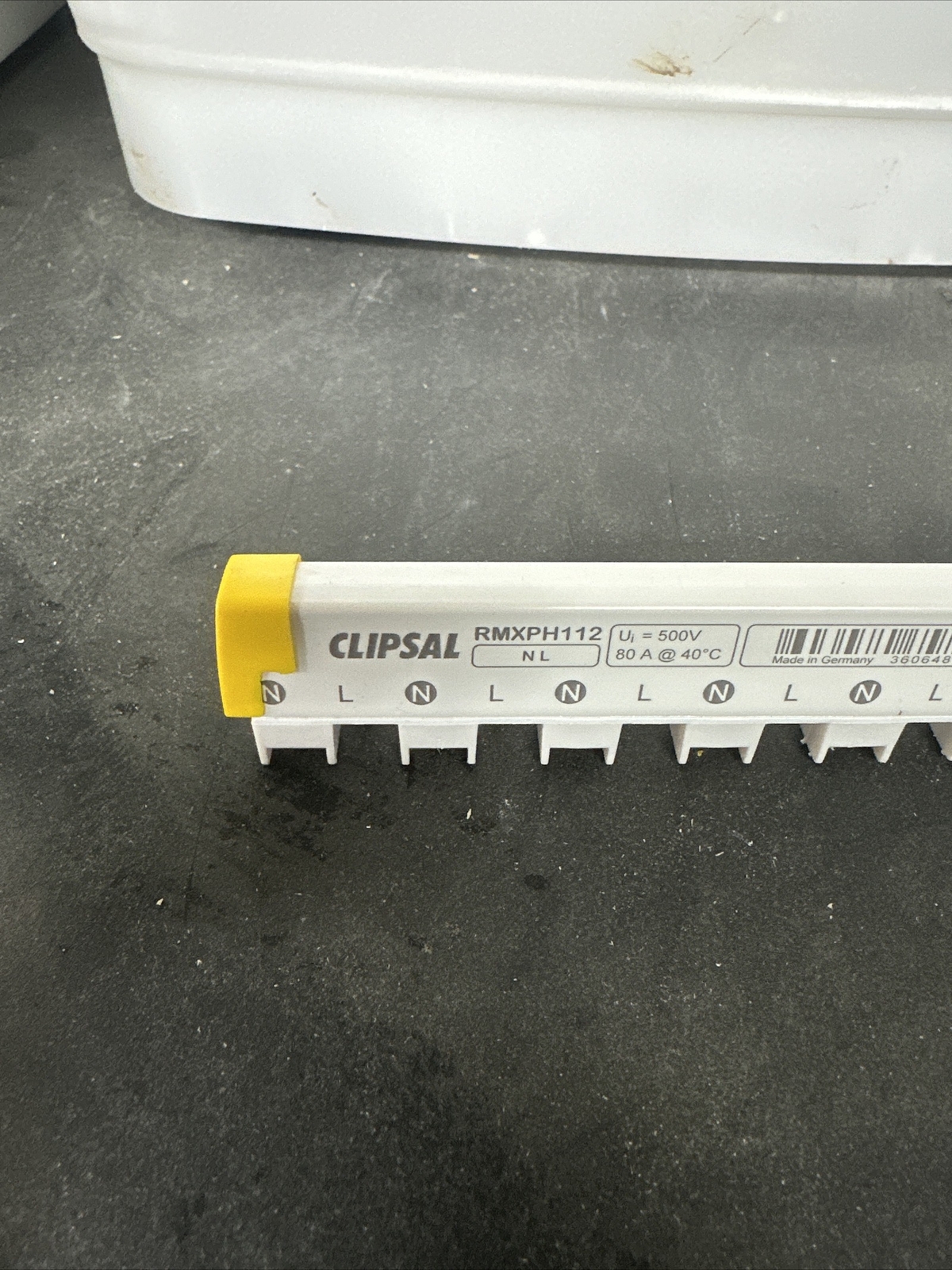 Clipsal Resi Max 1p N 12 Module Slim Comb Busbar | Rmxph112 for sale ...