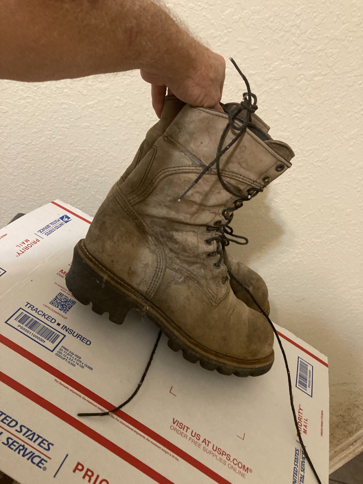 STEEL TOE USA RED WING VINTAGE DISTRESSED BLACK LEATH… - Gem