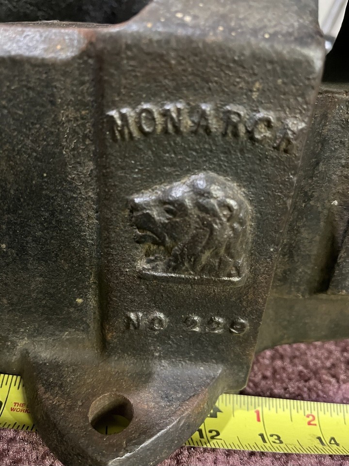 Antique Monarch No 229 Lion Bench Vise 4 1/2" Jaw Pattern Makers Vice ...