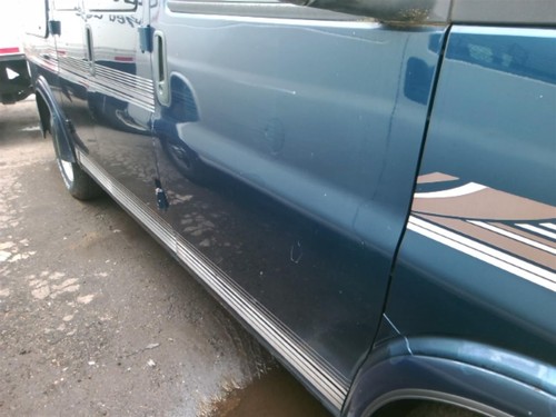 Passenger Right Front Door Electric Fits 96-02 EXPRESS 1500 VAN 835585 ...