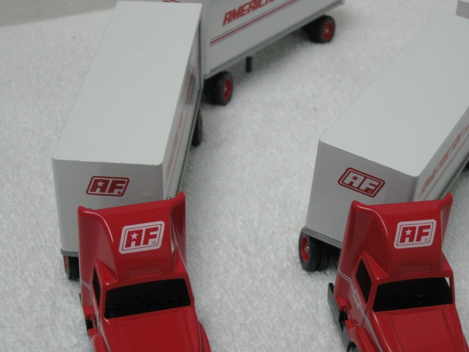 WINROSS AMERICAN FREIGHTWAYS DOUBLES ~ DIFFERENT LOGOS ~ 1:64 ~ NO ...
