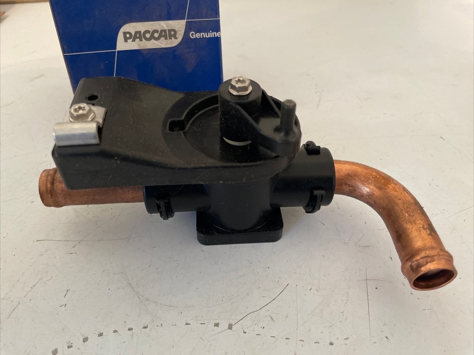 GENUINE PACCAR WATER VALVE SR2000050 NEW OEM | eBay