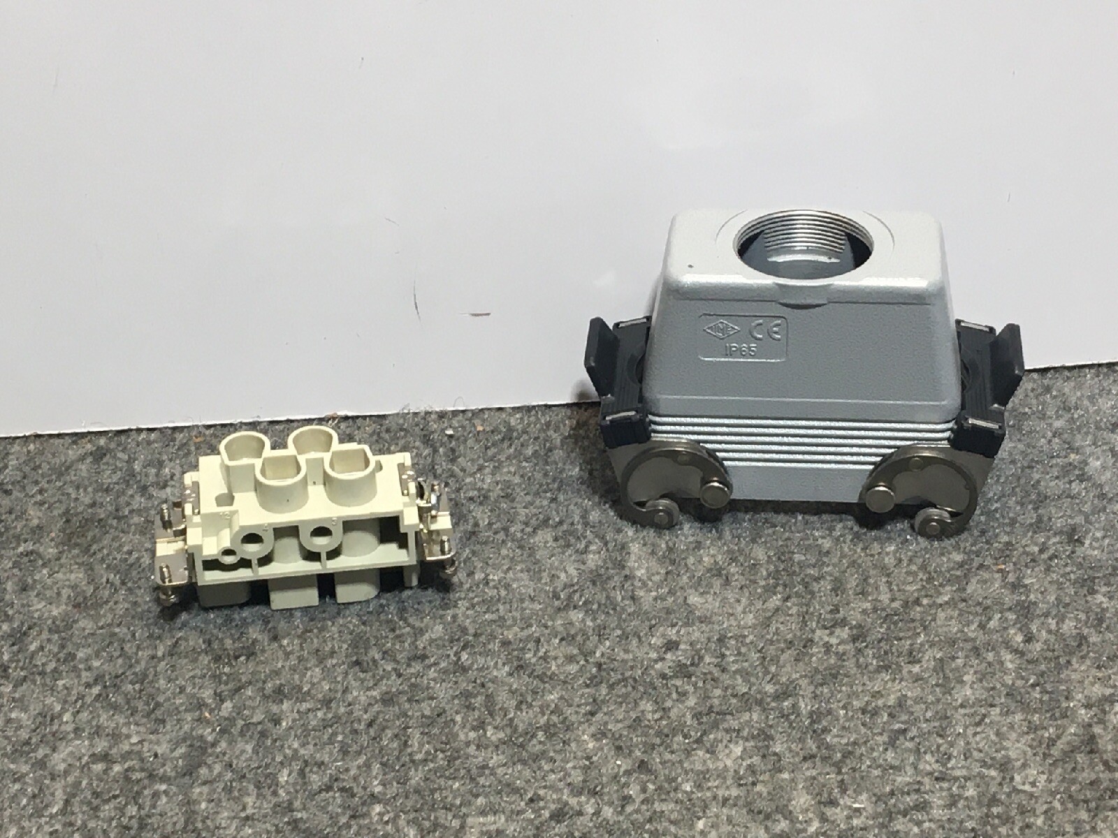 ILME IP65 Enclosure with ilme Mencom Corporation CXF 4/2 600V | eBay