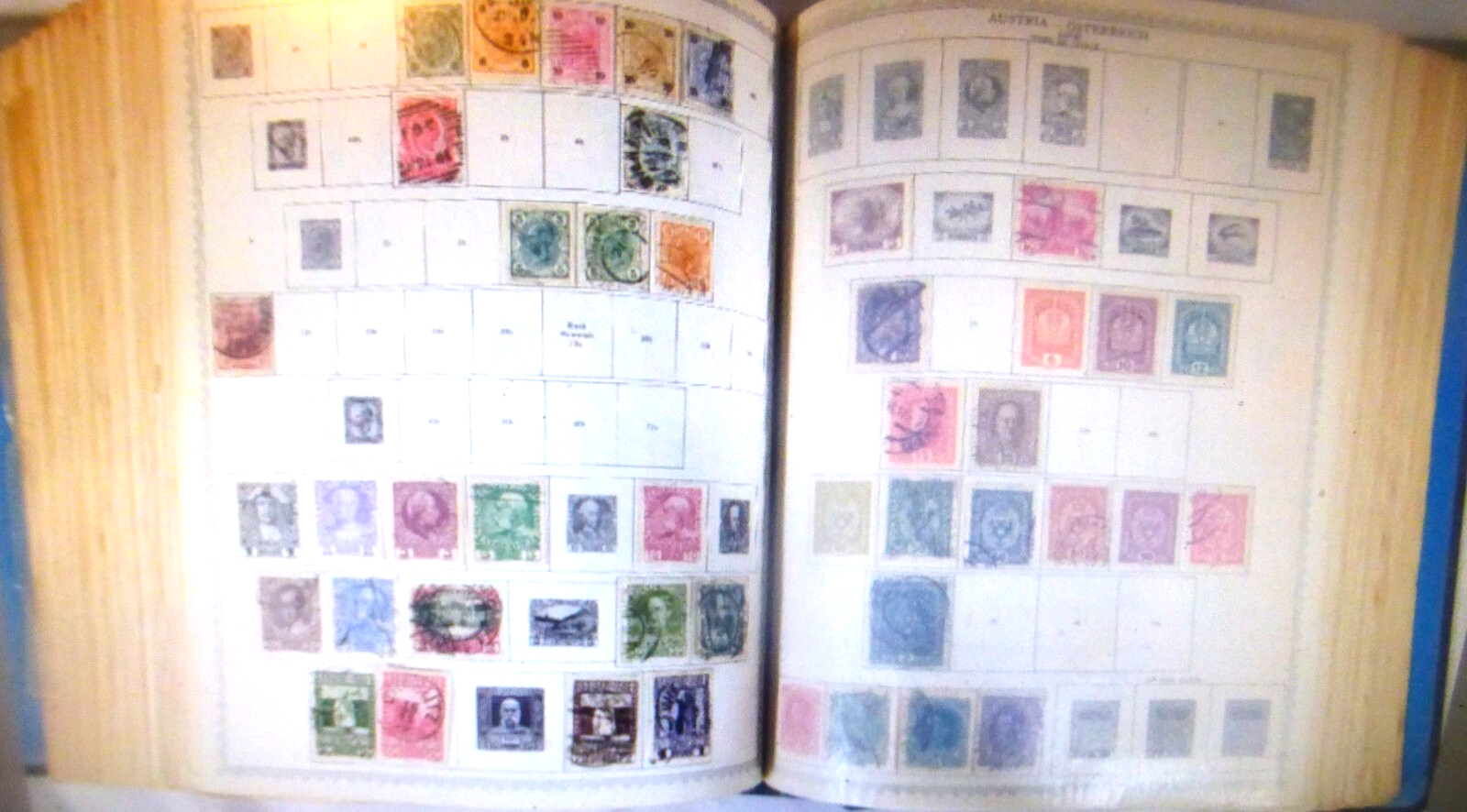 1953 & 1954 MASTER GLOBAL STAMP ALBUM Minkus Stamp Collection Lot of ...