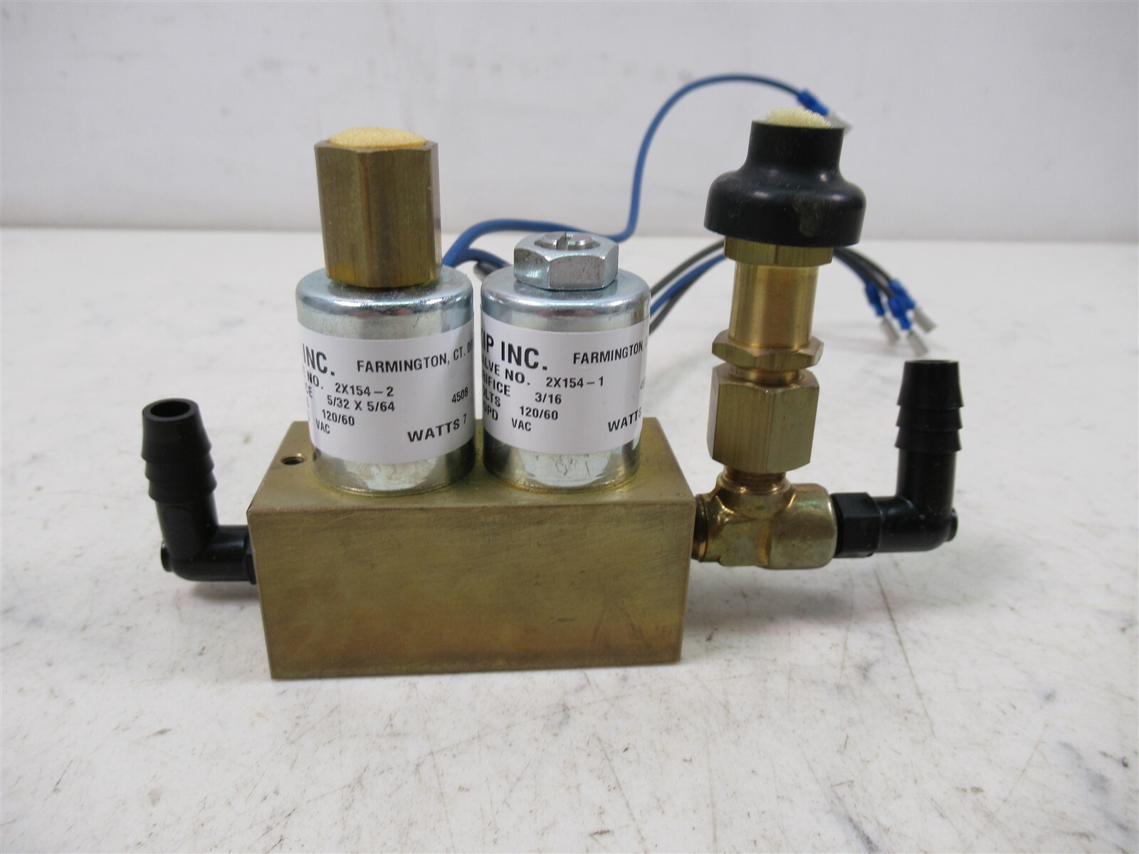 KIP inc 2X154-2 Dual Solenoid Valve Manifold for Vacuum Pump System | eBay