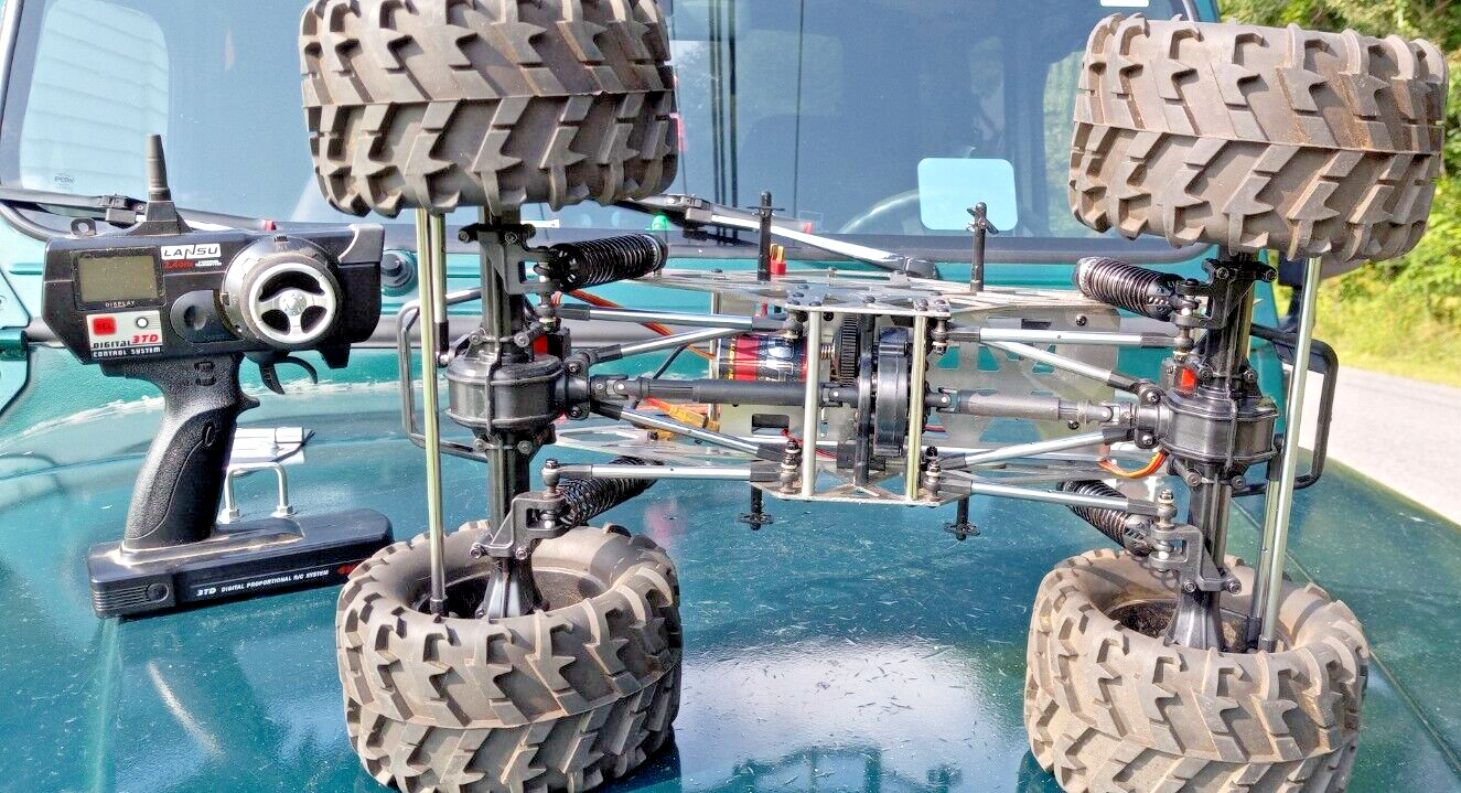 Redcat Ground Pounder Brushed 1/10 4X4 Monster Truck Roller "ESTATE ...