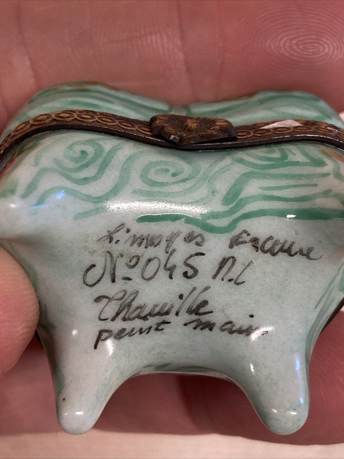 LIMOGES PEINT MAIN Chanille Writing Desk Trinket Box with Pince Nez ...