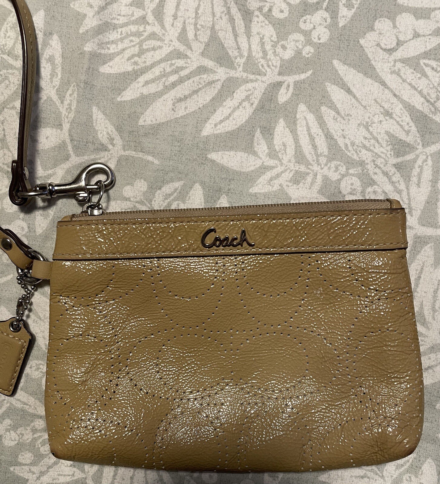 Coach Caramel Tan Perforated Signature Leather Wristl… - Gem