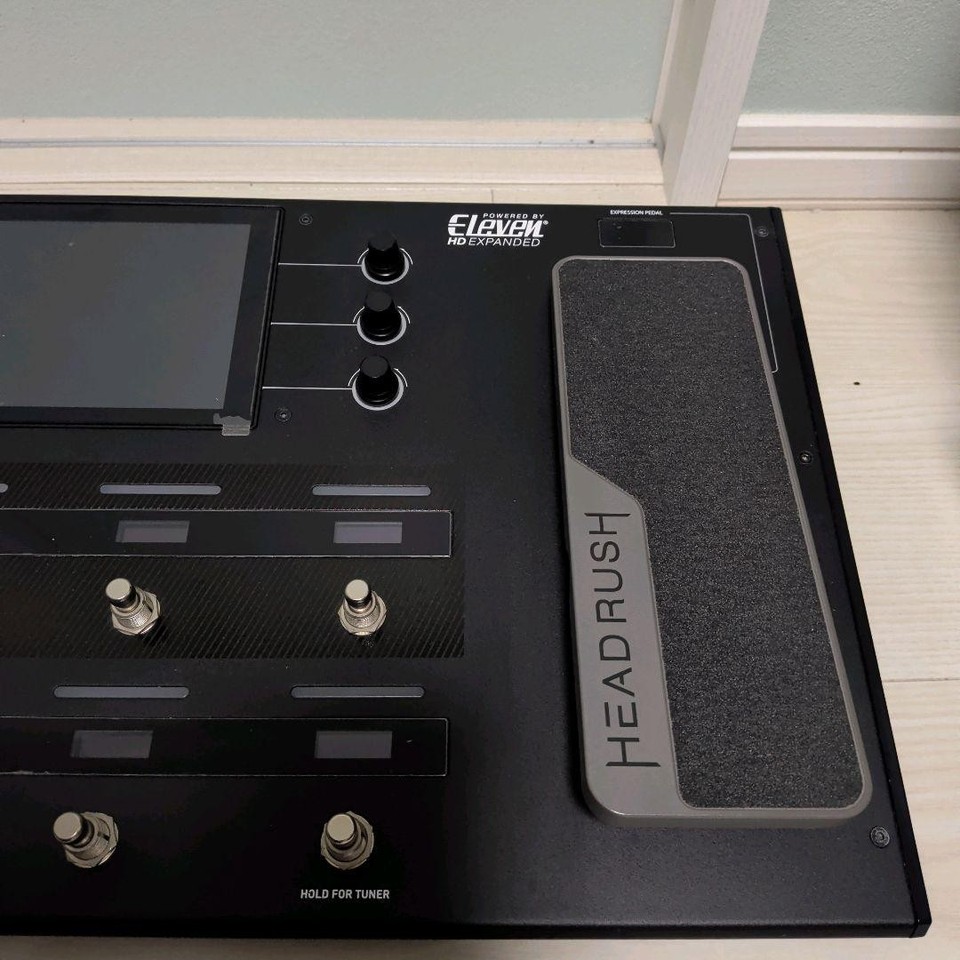 HeadRush Pedalboard Guitar Amp Modeler Multi Effects Processor Tested w ...