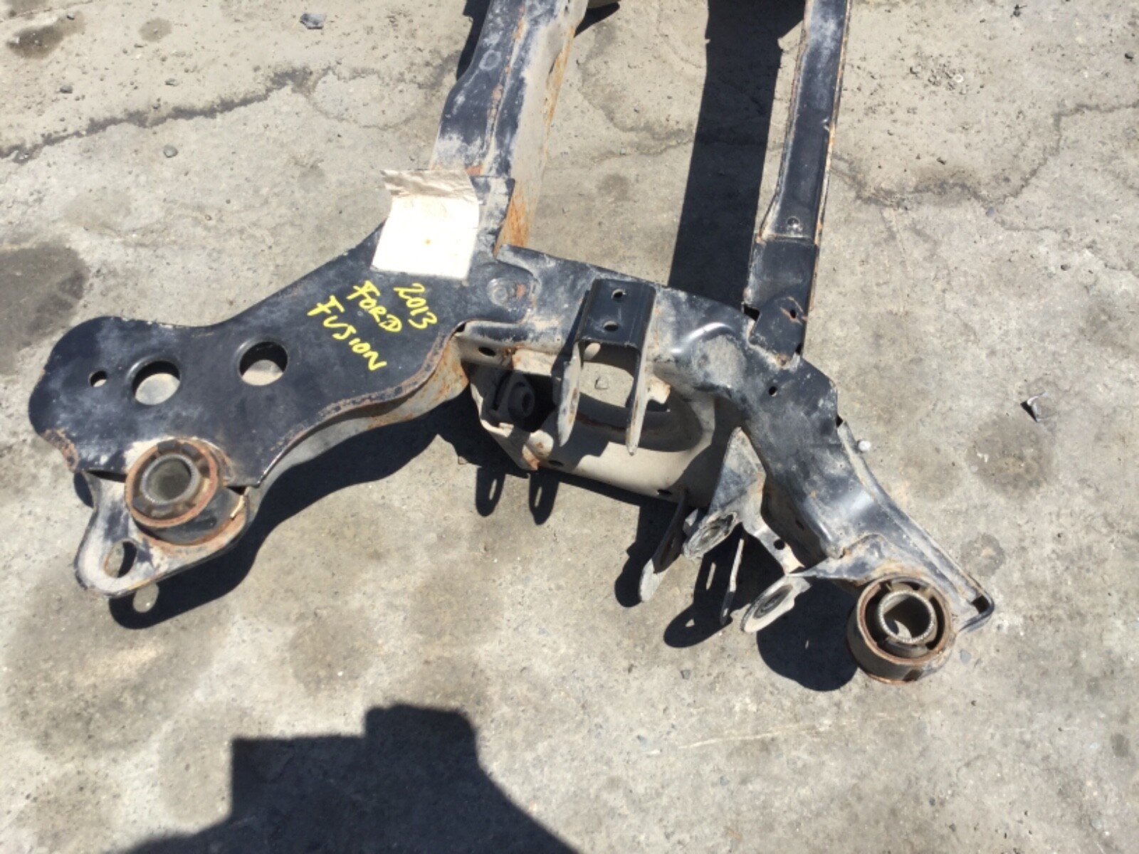 2013 Ford Fusion Rear Suspension Cross Member Sub Frame Cradle ASSEMBLY ...
