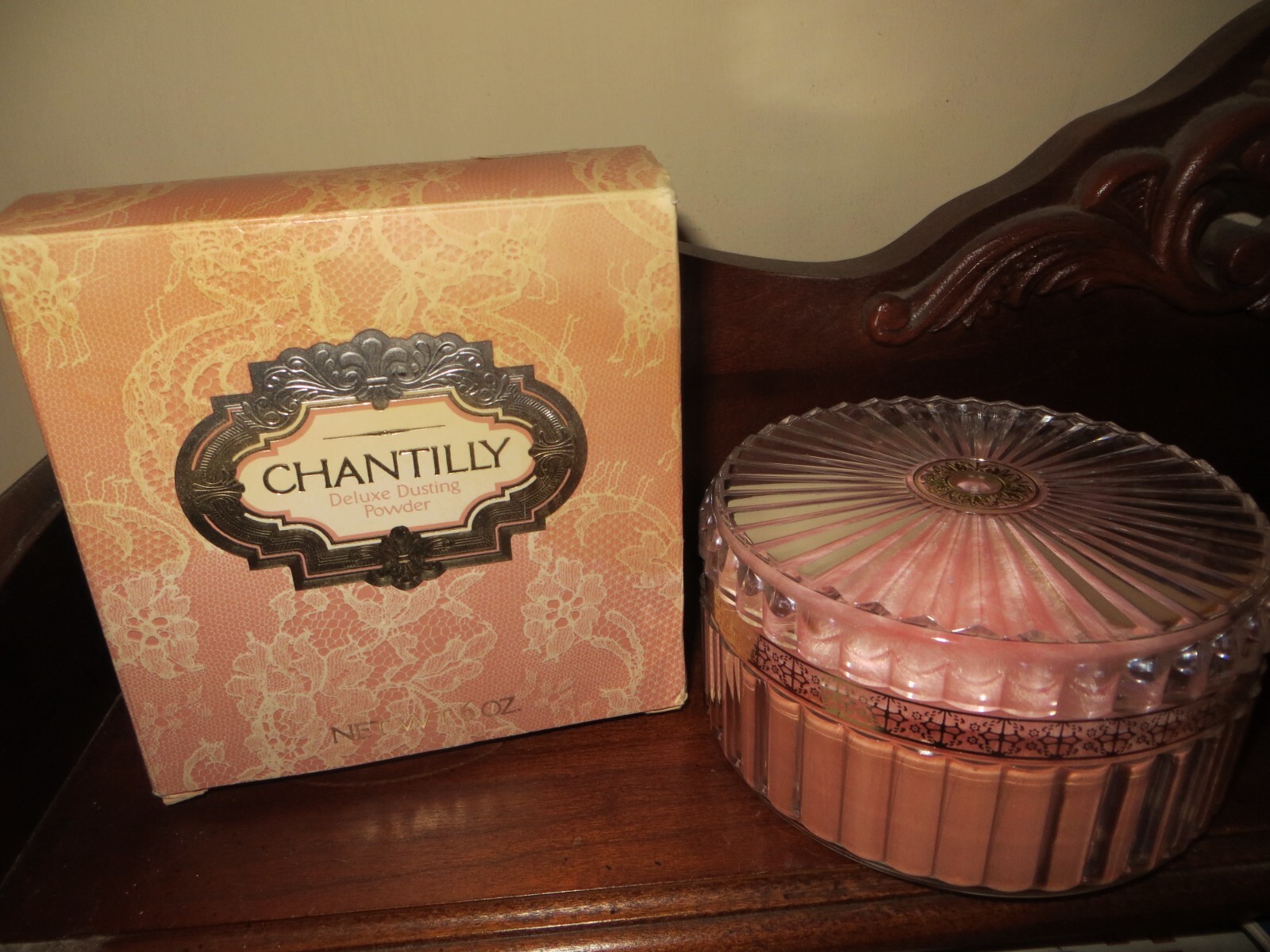 Vintage Houbigant Deluxe Chantilly SEALED Dusting Powder W/ Puff 6 oz ...