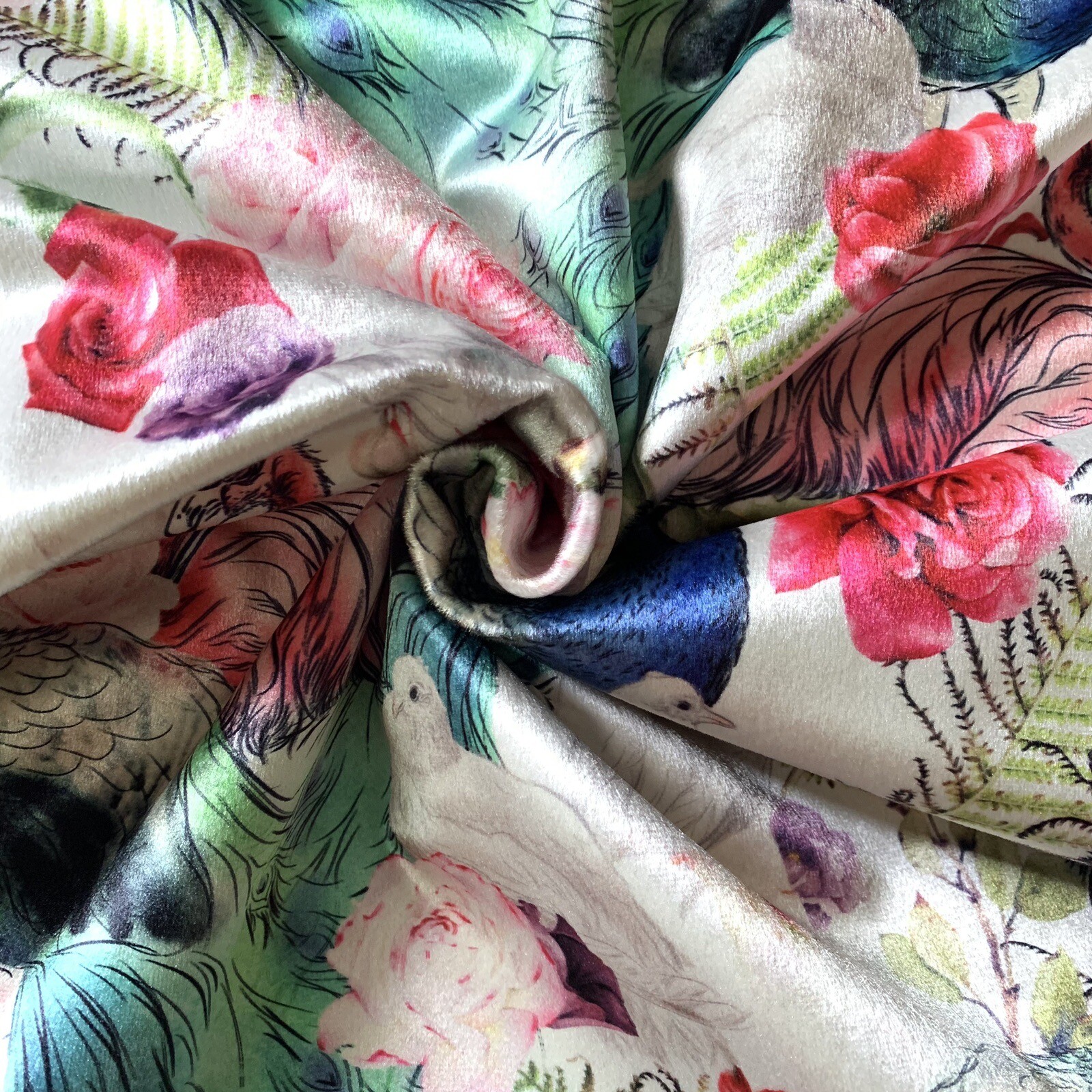 ITALIAN PRINTED VELVET FABRIC Ivory Designer Curtains Cushions ...