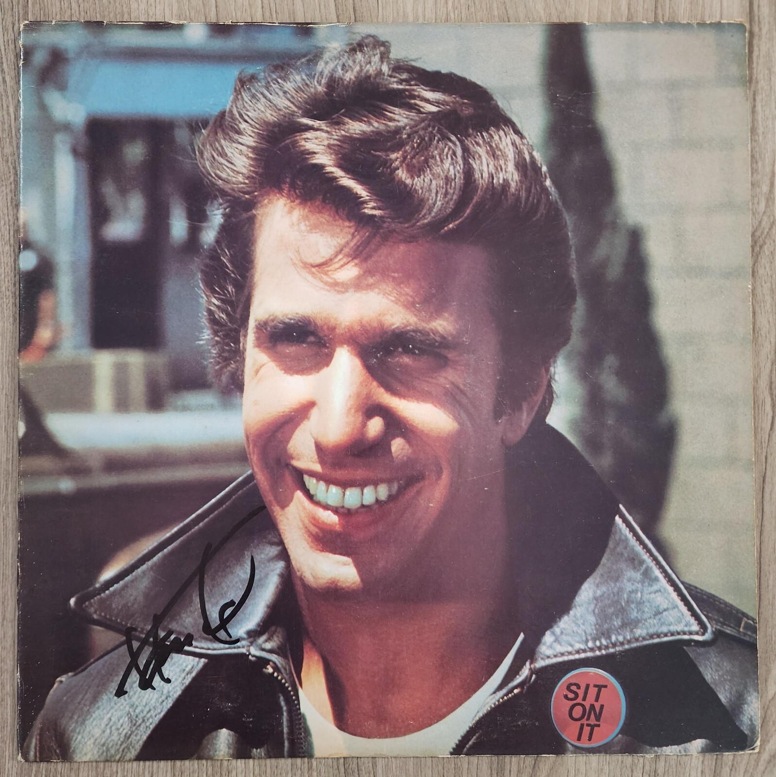 Henry Winkler Signed Fonzie Favorites Vinyl Record Happy Days Actor ...