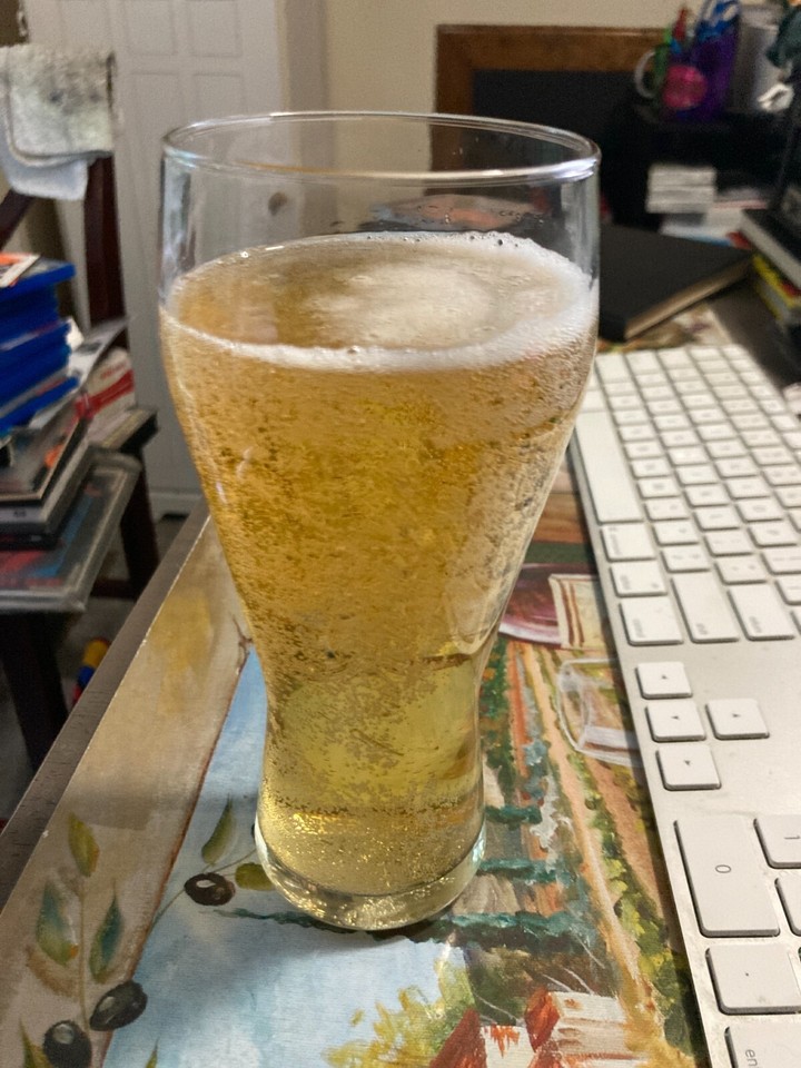 BUDWEISER Beer Clear Embossed Crown Logo 16oz Drinking Pilsner Glass ...