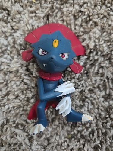 Pokemon Weavile 3" PVC Action Figure 2007 Jakks Nintendo Loose | eBay
