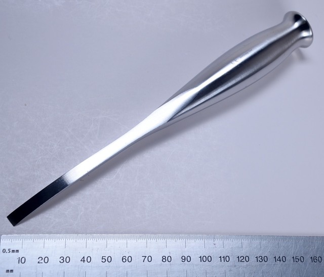 Codman 46-2510 Curved 6mm " Smith-Peterson Osteotome Spine Neurology ...